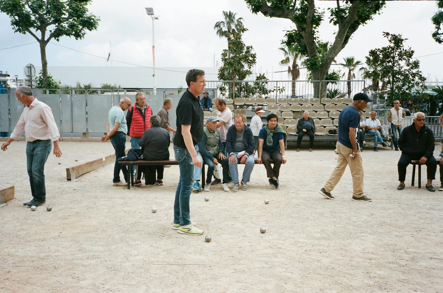 Pétanque point : règles et techniques pour marquer facilement